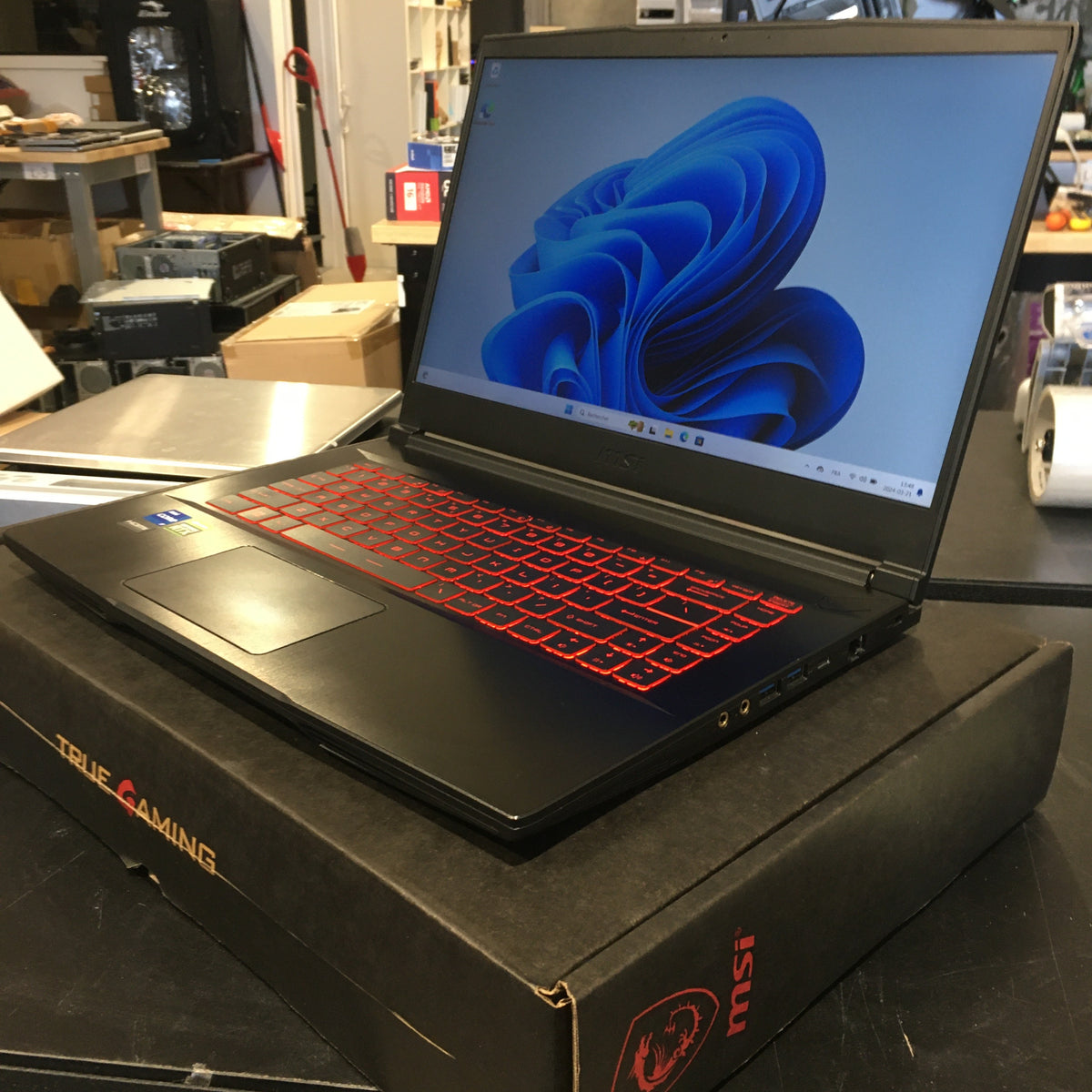 High Laptop de Gaming (i7-11800H, 16GB RAM, RTX 3050 Ti Laptop) — Le ...