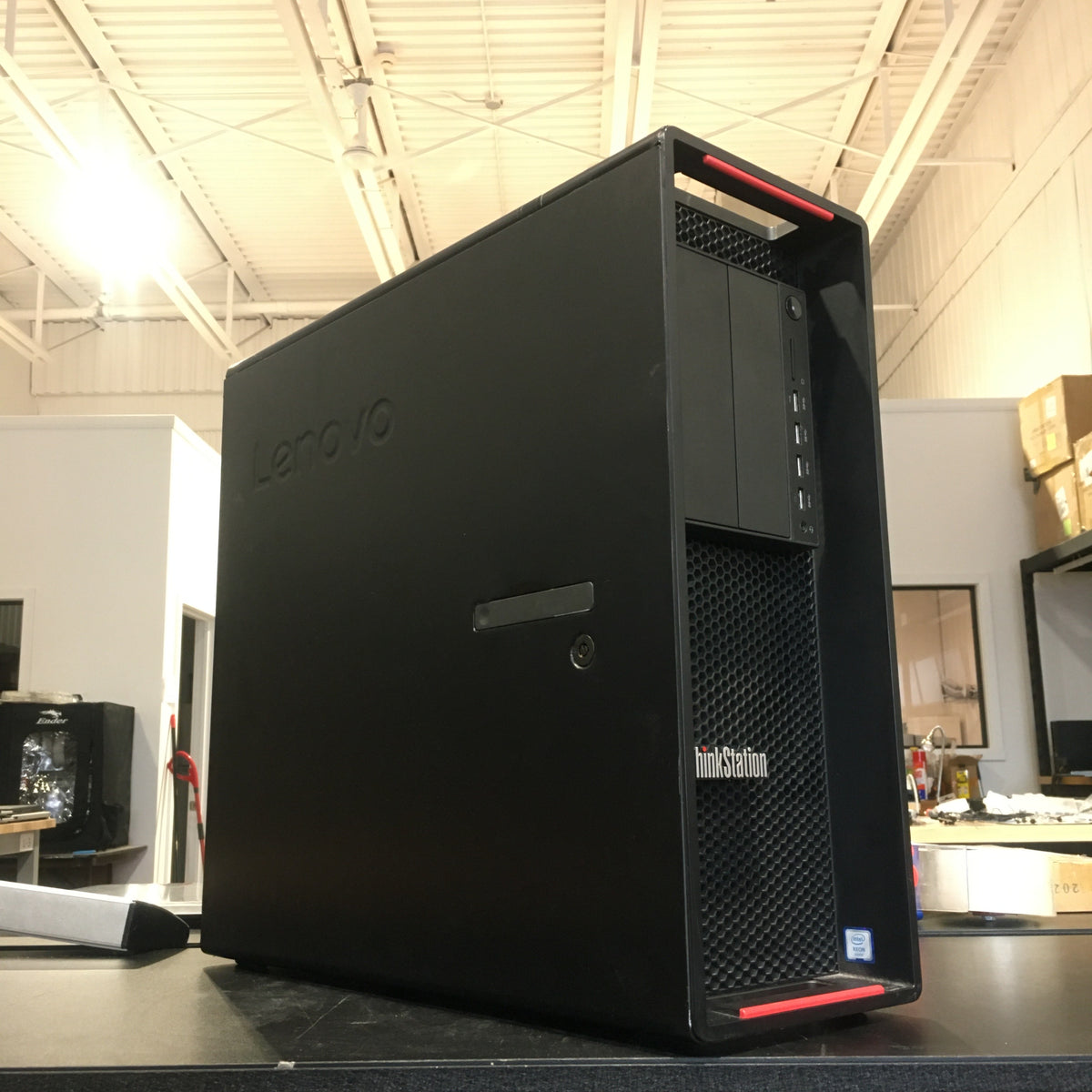 Mid Ordinateur de Gaming (i7-8700, 64GB RAM, Radeon rx 5700 XT) — Le ...